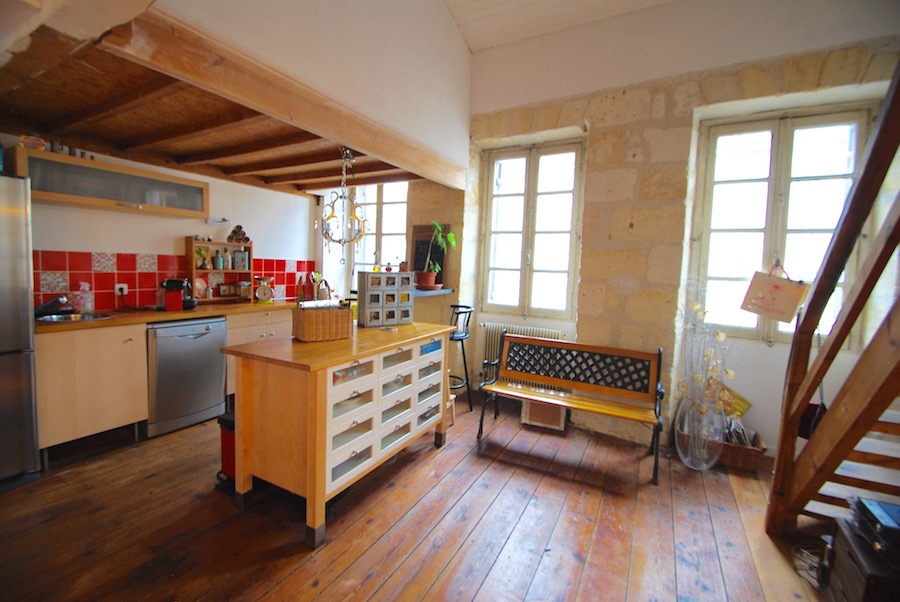Vente BORDEAUX PEY-BERLAND - SÉDUISANT APPARTEMENT DANS SECTEUR D'EXCEPTION
